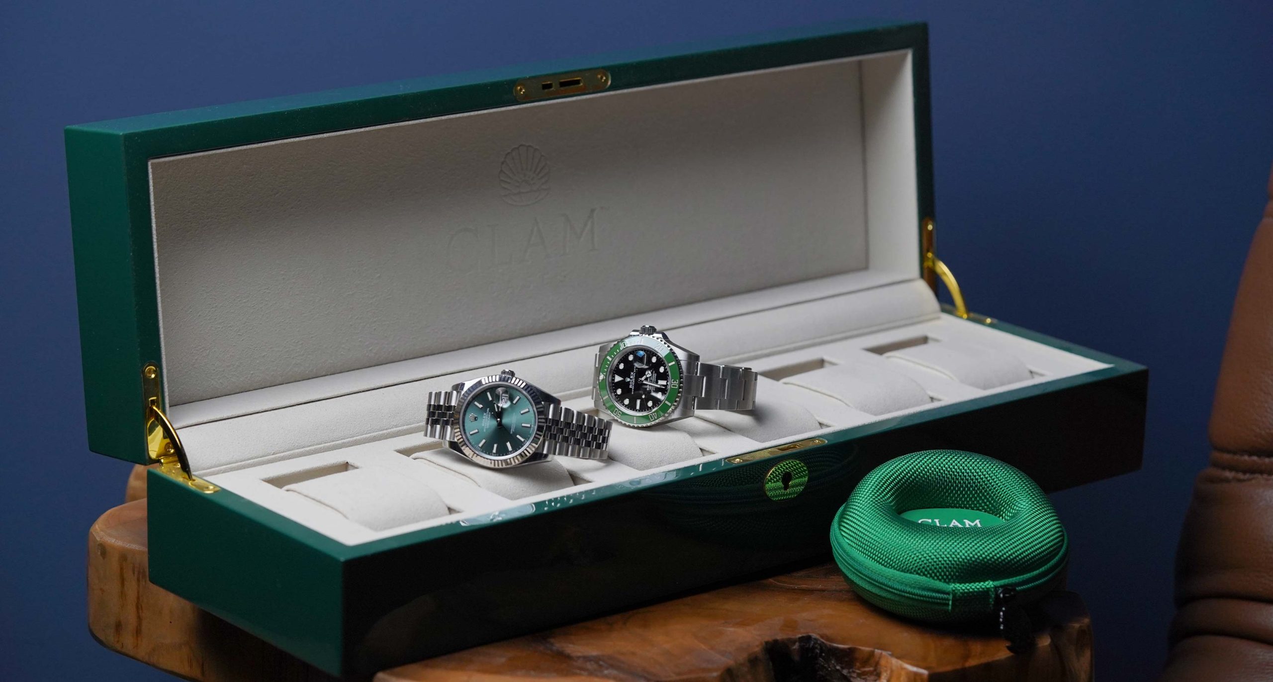 Display Watch Boxes - Clam Cases